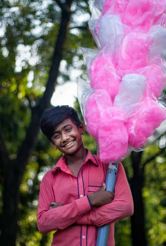 The candy floss seller - One Photo Story